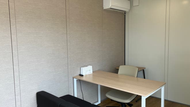 【Work】✨U-SPACE津島店✨集中できる個室空間となっております♪Wi-Fi/津島市の写真1