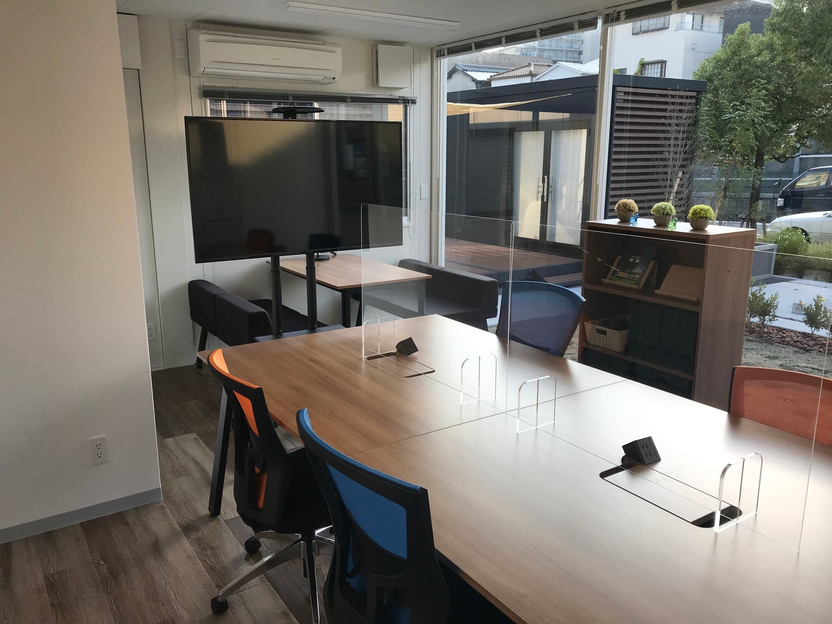 【Meeting】✨U-SPACE枚方店✨会議や打ち合わせにぴったりのオフィススペースです♪Wi-Fi/枚方市の写真3