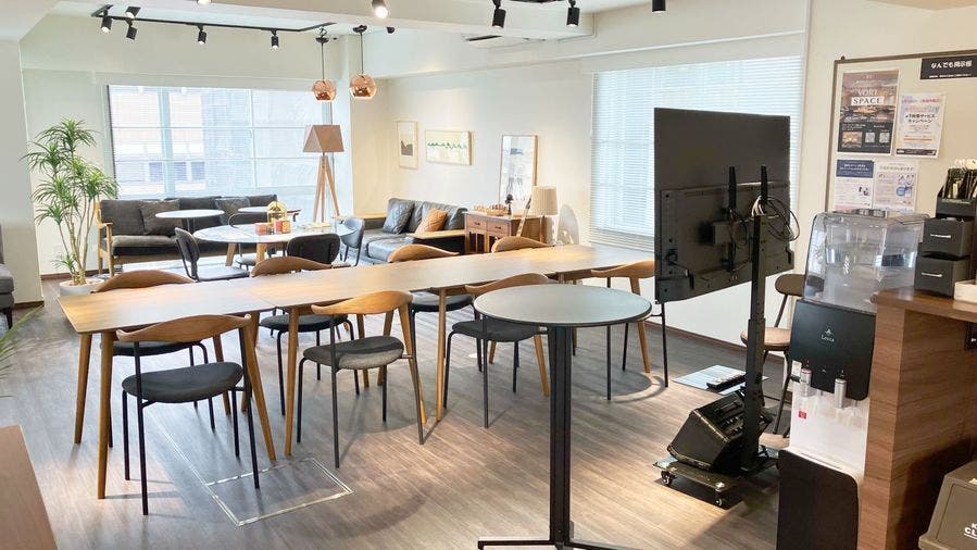 【茅場町3番出口すぐ】🌟おしゃれカフェ風空間を貸切🌟パーティー・各種イベント・撮影に最適❕大型モニター付き✨の写真2