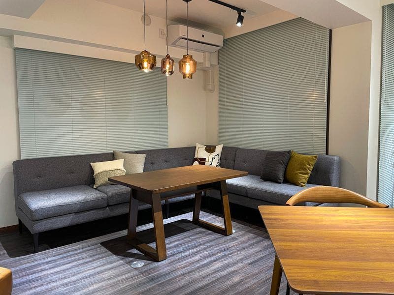 【茅場町3番出口すぐ】🌟おしゃれカフェ風空間を貸切🌟パーティー・各種イベント・撮影に最適❕大型モニター付き✨の写真11