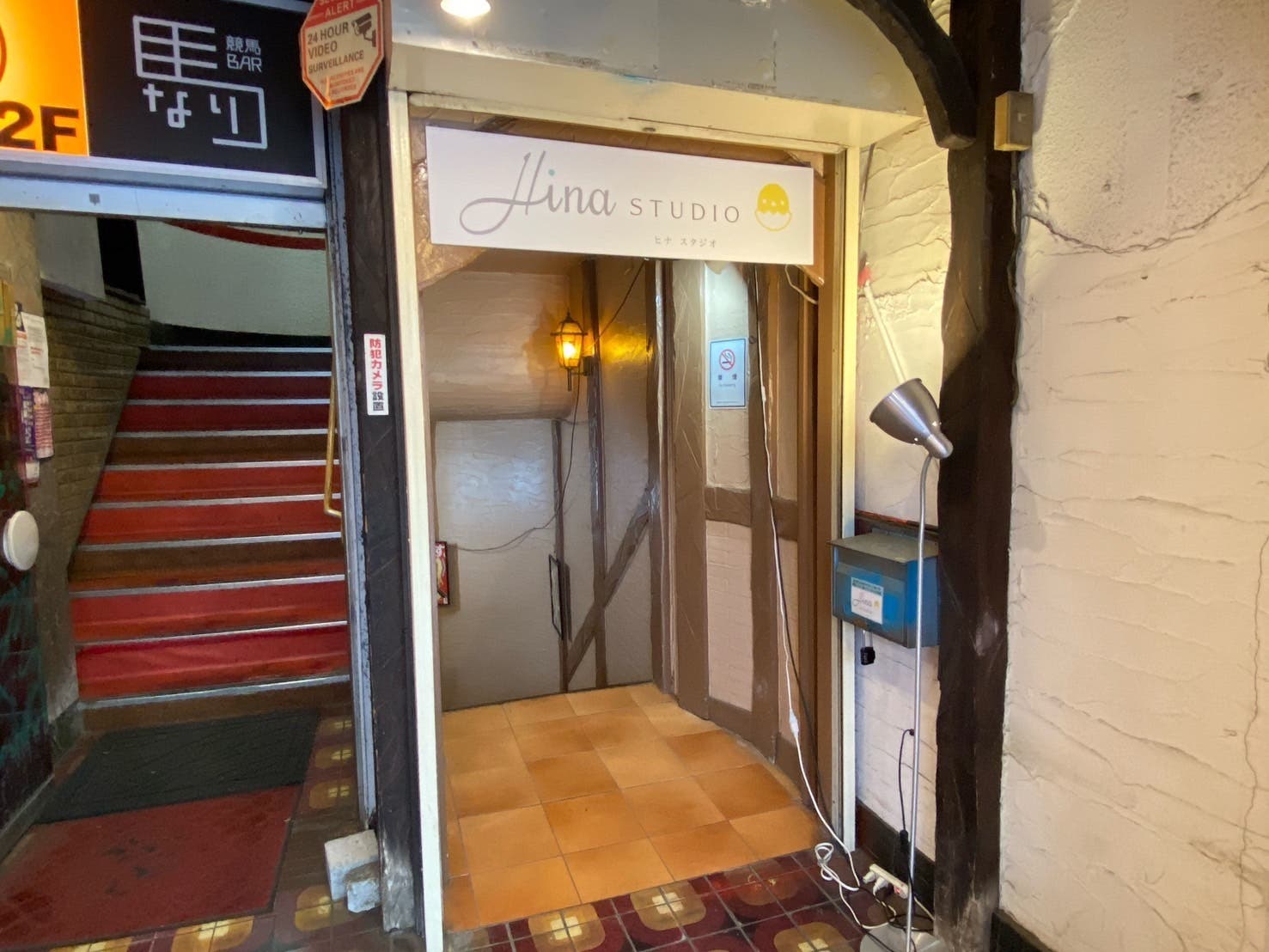 【🎉新店オープン記念特価✨】「目黒駅」徒歩2分の24時間貸スタジオ。壁面１面に鏡で広々ダンス、ヨガ撮影等に使える！更衣室完備！の写真14