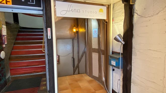 【🎉新店オープン記念特価✨】「目黒駅」徒歩2分の24時間貸スタジオ。壁面1面に鏡で広々ダンス、ヨガ撮影等に使える!更衣室完備!の写真14