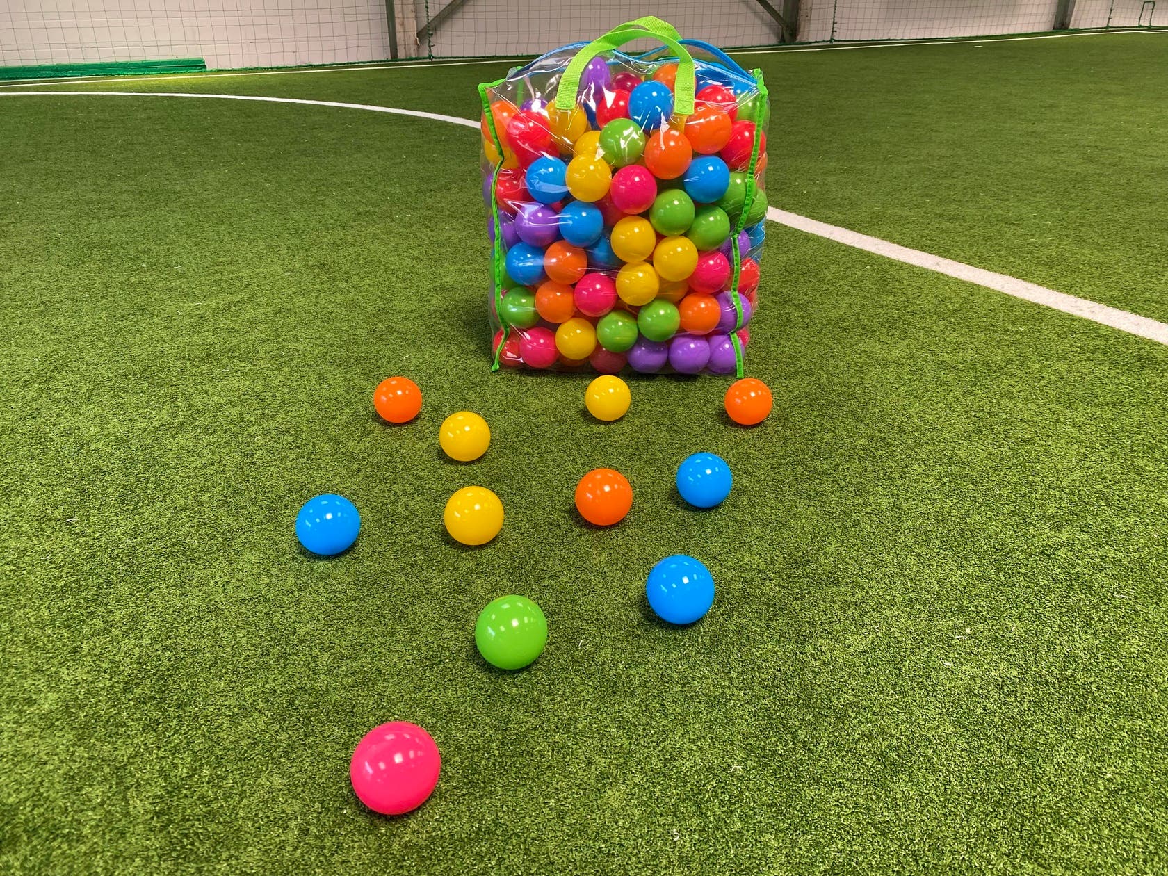 全天候型屋内施設　運動会や大人数での利用に最適の写真5