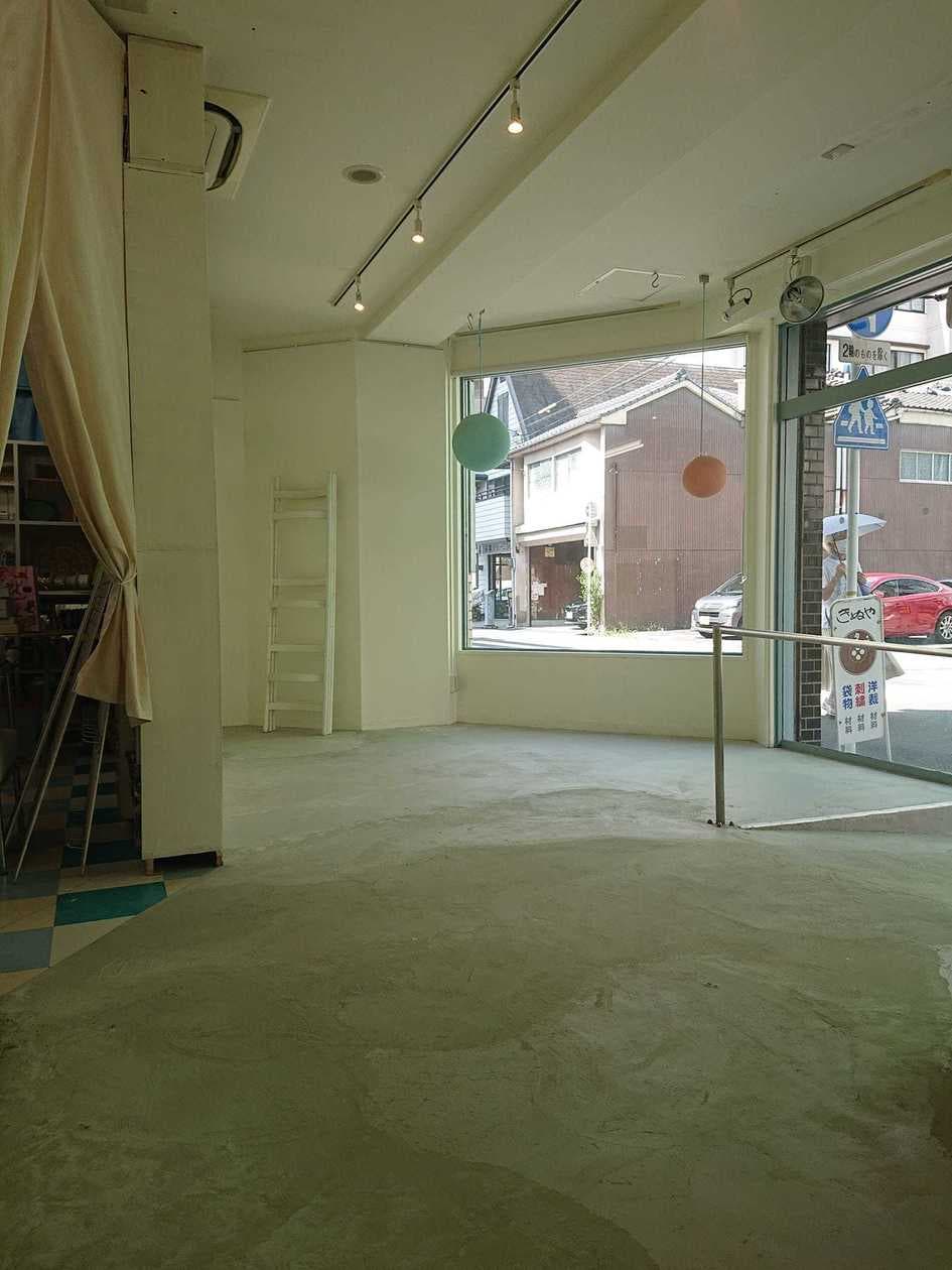 広電本川町駅から徒歩３分　☆大きなウインドウのある明るいギャラリー☆の写真6