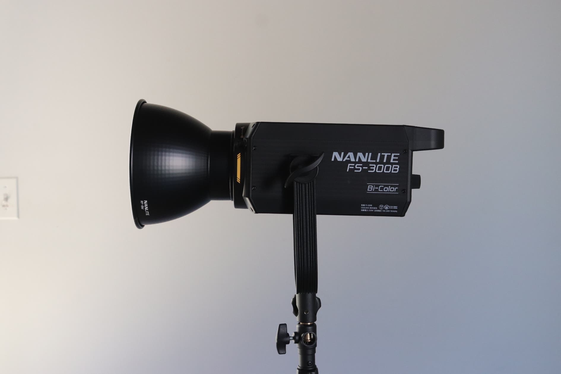 NANLITE FS300Bの画像1