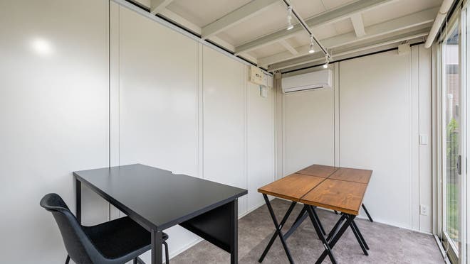 【Shop】✨U-SPACE堺美原店✨物販などの商売を始めてみたい方に最適のスペースです♪Wi-Fi/堺市の写真1