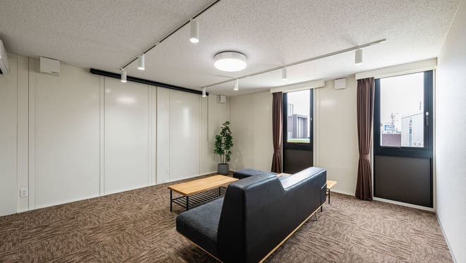【Living2】✨U-SPACE堺美原店✨リビングをイメージしたちょっとした集まりに最適のスペースです♪Wi-Fi/堺市の写真5