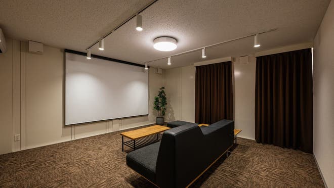 【Living2】✨U-SPACE堺美原店✨リビングをイメージしたちょっとした集まりに最適のスペースです♪Wi-Fi/堺市の写真6