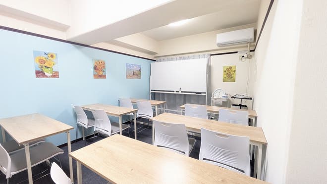 ⭐️割引期間中⭐️【天王寺駅1分にオープン!最大12名着席可能】無料で光回線Wi-Fi、プロジェクター・ホワイトボードが使えるの写真7