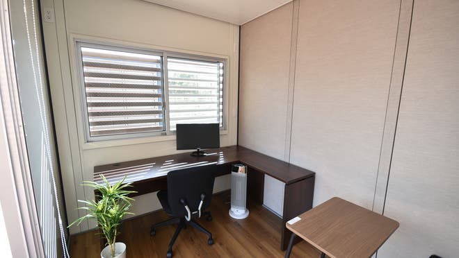 【Work1】✨U-SPACE垂水海岸通店✨集中できる個室空間となっております♪Wi-Fi/神戸市/垂水区の写真1