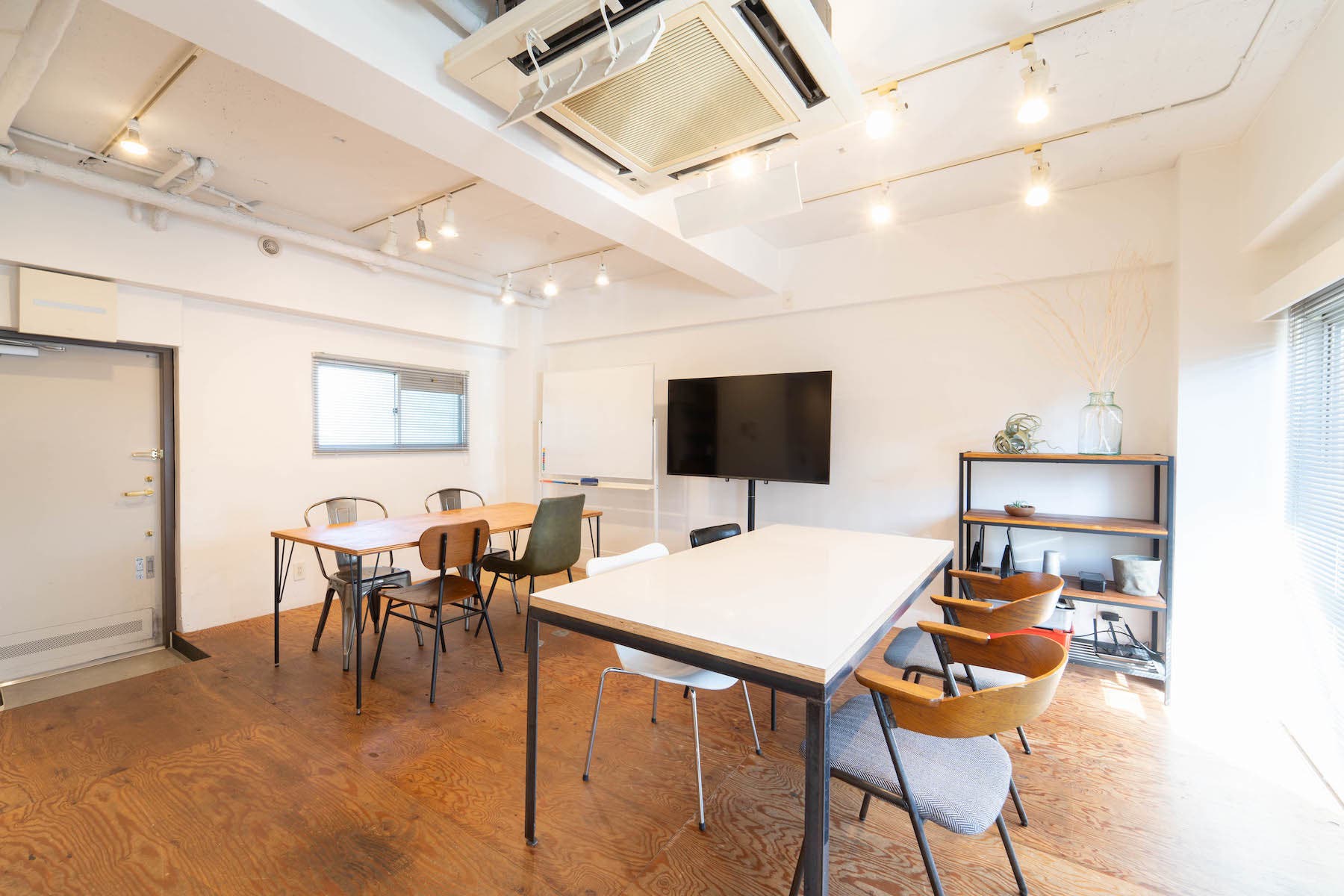 【原宿駅徒歩6分 / - B -（408号室）】撮影・会議に最適！プロジェクター・ネット環境完備の写真6