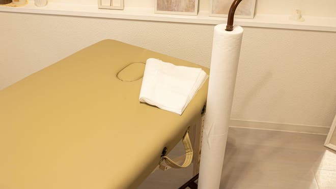 【完全個室】横浜駅徒歩5分☆白が基調のレンタルサロン☆清潔感◎、綺麗◎のレビュー多数の写真9