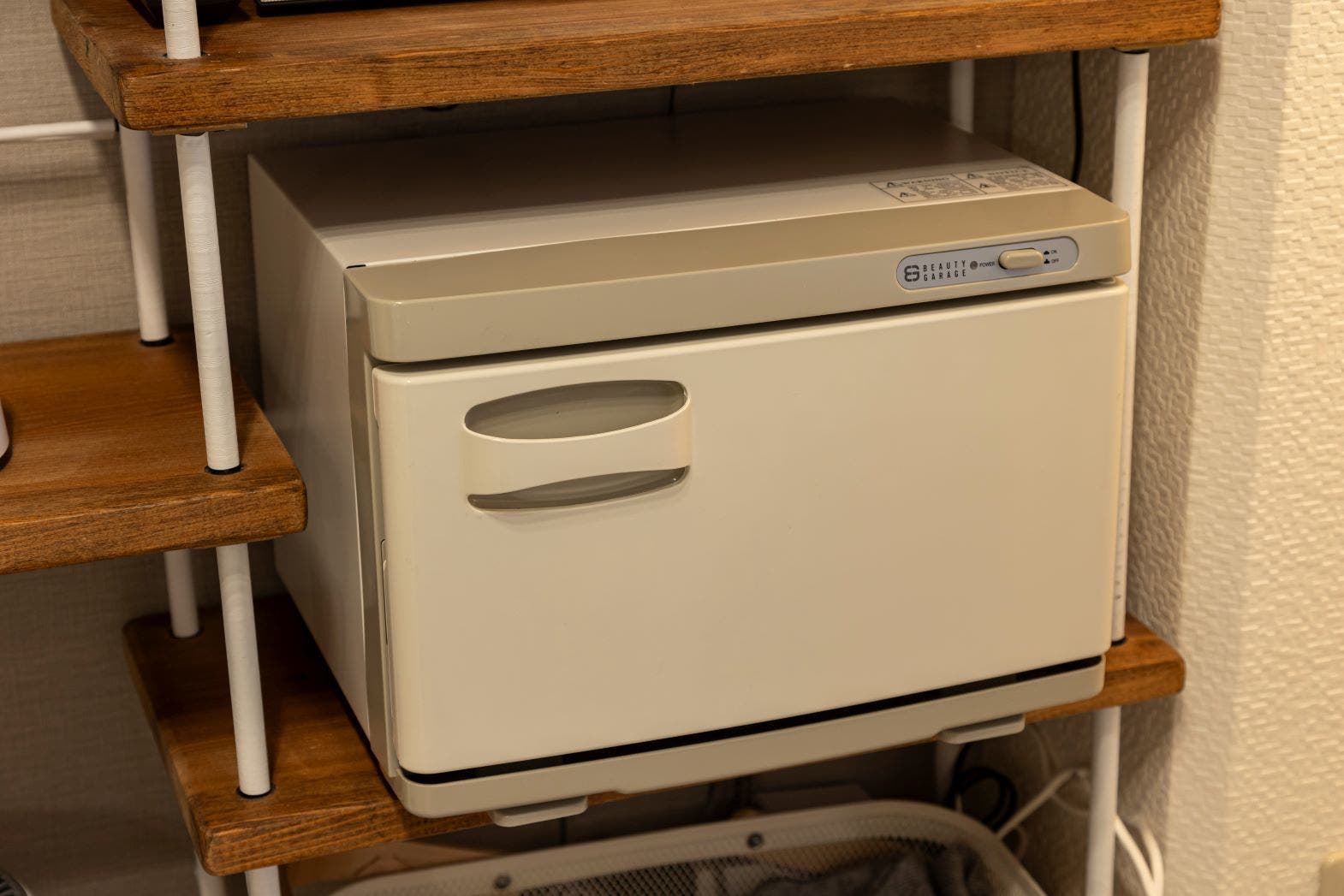 【完全個室】横浜駅徒歩５分☆白が基調のレンタルサロン☆清潔感◎、綺麗◎のレビュー多数の写真13