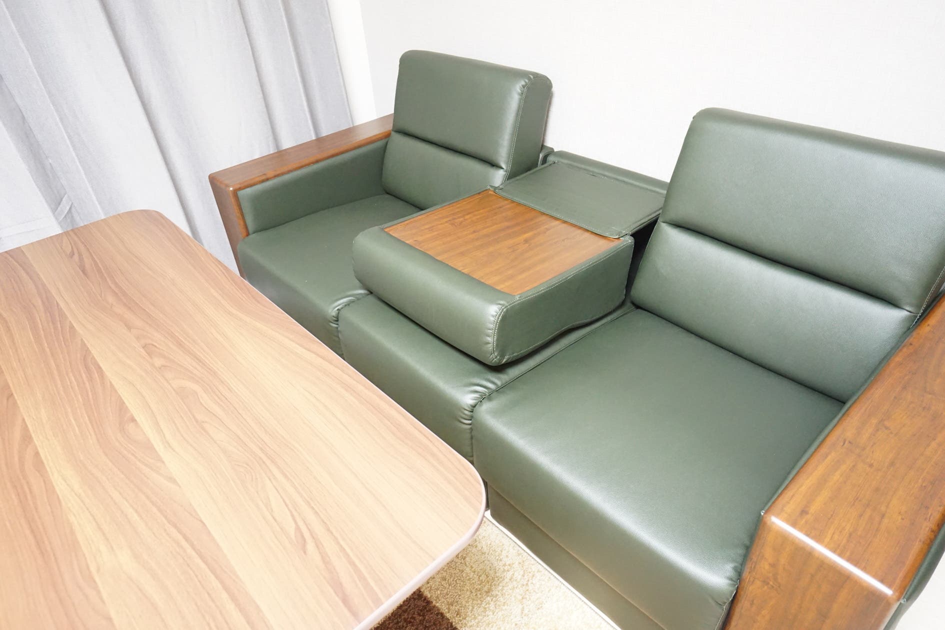 ＜自由が丘スペースコンフォート＞自由が丘駅徒歩5分🚃光回線Wi-Fi📶モニター🖥テレワーク/Zoom/会議/商談/作業場所の写真11