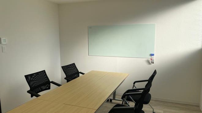 【明石 by AreaDrive】最大8名様ご利用可能!ROOM3(貸会議室)の写真1