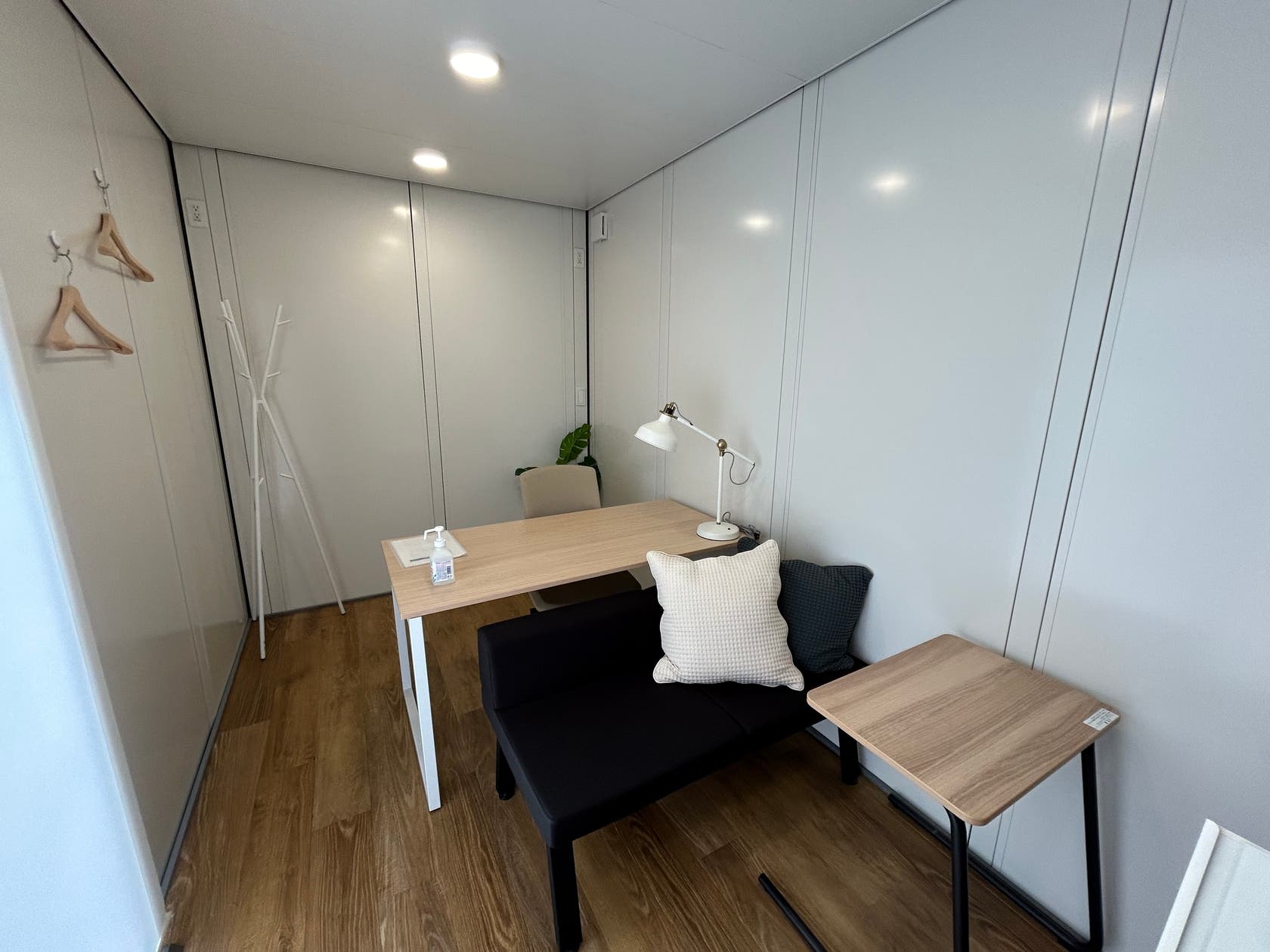 【Work1】✨U-SPACE和歌山店✨集中できる個室空間となっております♪Wi-Fi/和歌山市の写真6