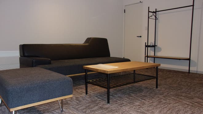 【Living】✨U-SPACE津店✨リビングをイメージしたちょっとした集まりに最適のスペースですWi-Fi/津市の写真4