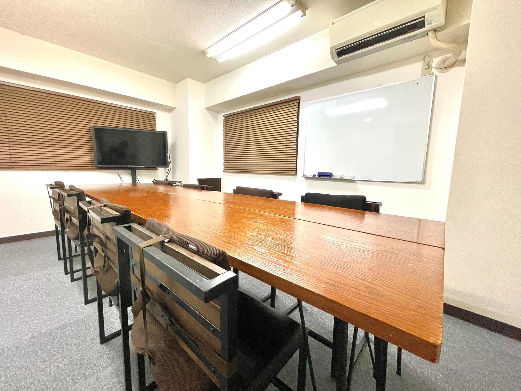 2024年10月オープン/渋谷駅直結マークシティ徒歩1分/ Wi-Fi(光回線) ホワイトボード の写真3