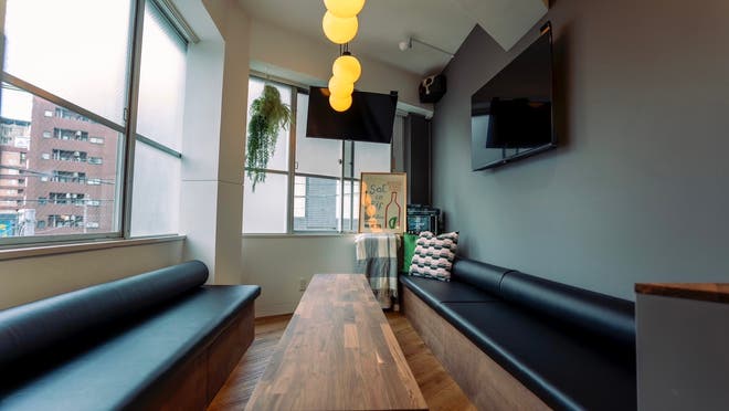 六本木から徒歩5分!!全室個室のCAFE&BARの写真3