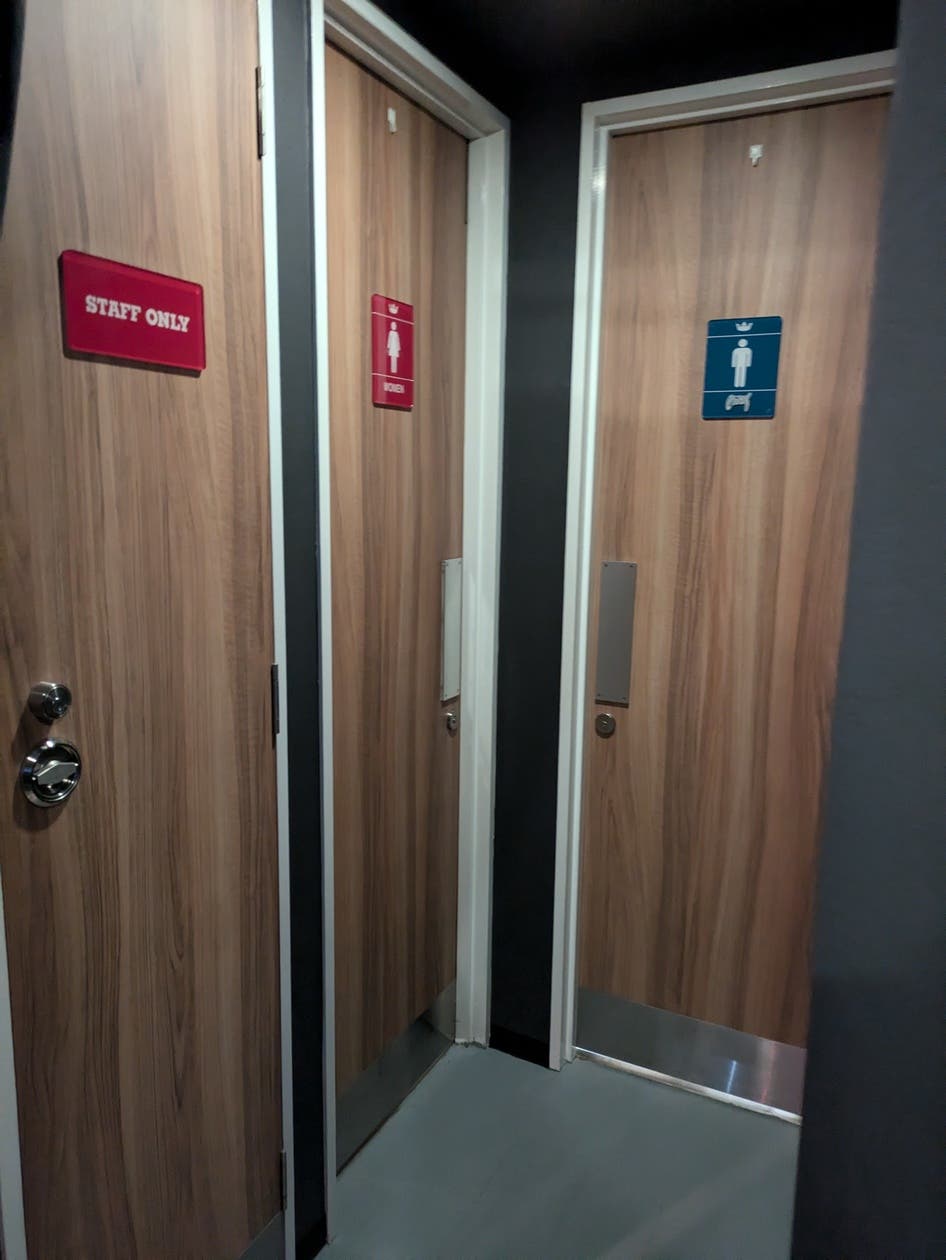 【京都河原町1分】※12月お急ぎ下さい🙏~100人/パーティー可能/DJブース、カラオケ、ダーツやswitchに撮影設備も◎の写真7