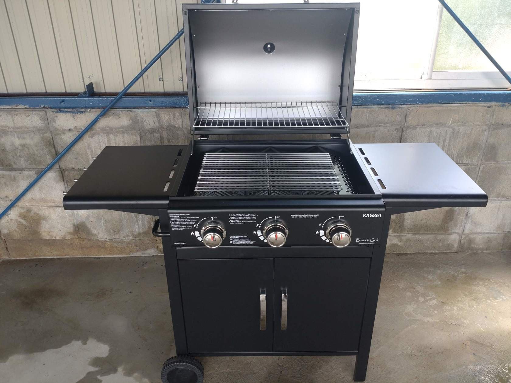 岐阜羽島　雨天でも安心のガレージBBQスペースの写真5