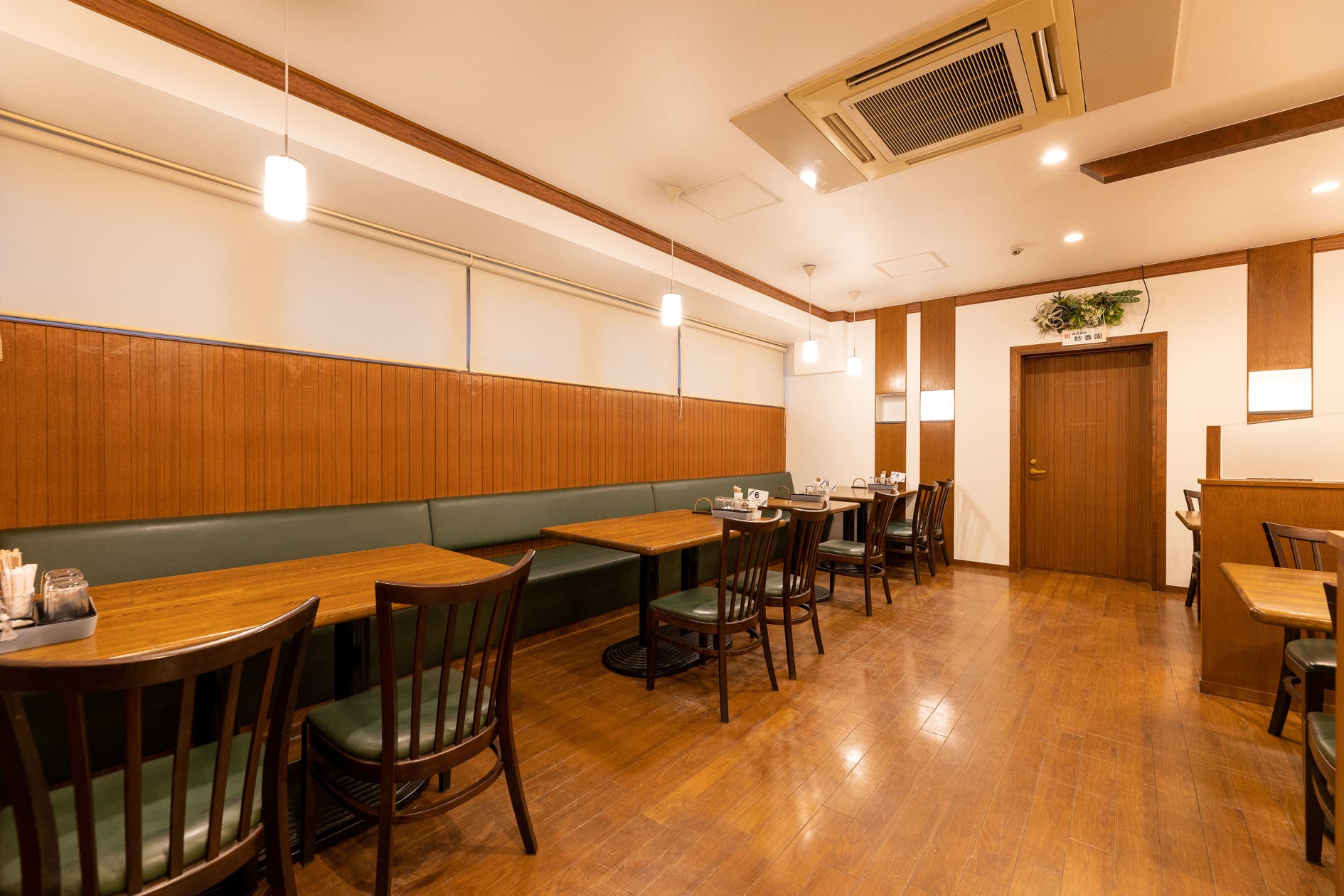 名鉄堀田駅から約7分【レトロ喫茶スペース】パーティー、女子会、オフ会、撮影に！！の写真8