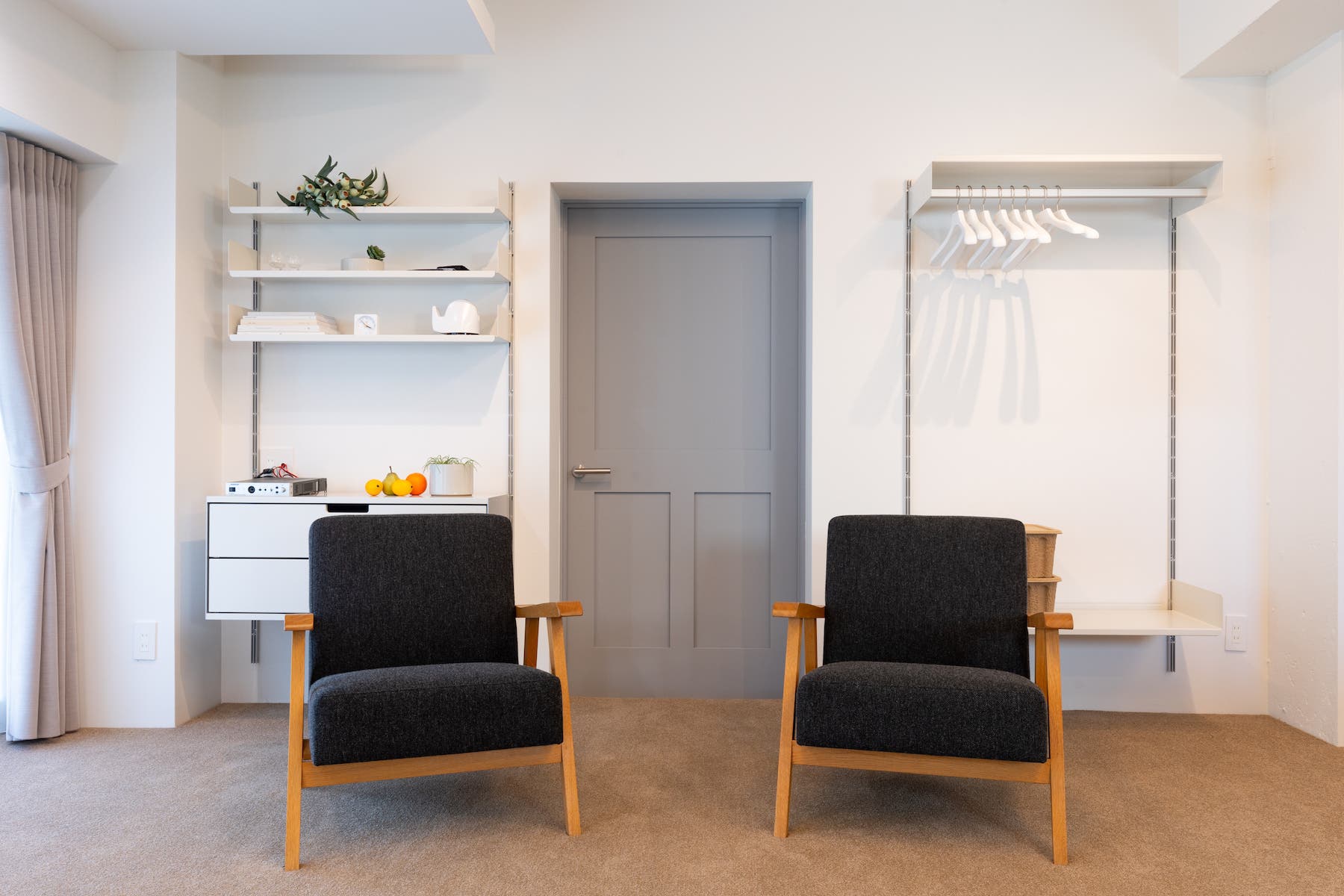 【目黒駅徒歩1分 / -ROOM1-】会議・セミナーに / Wi-Fi・プロジェクター・スクリーンも完備の写真9