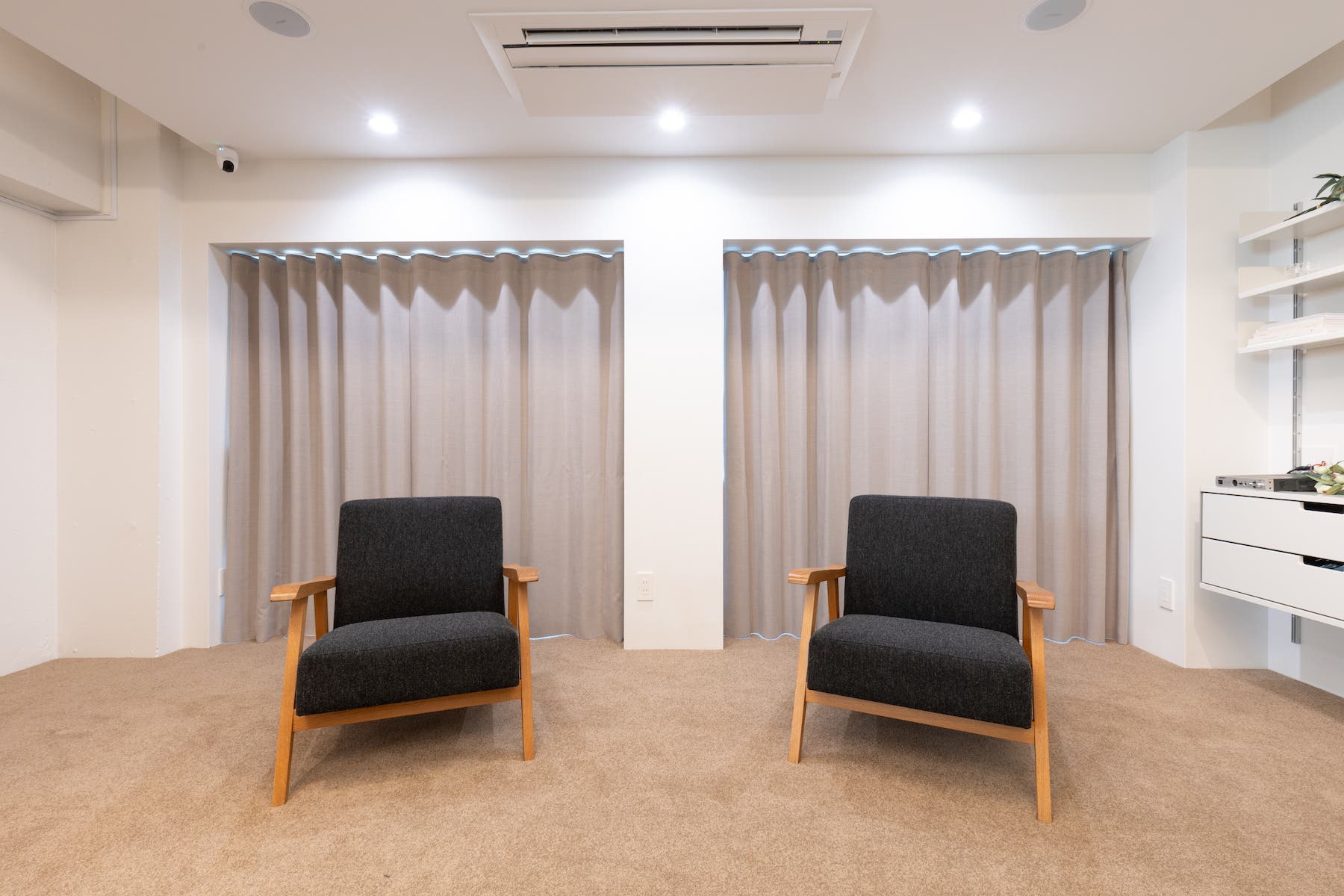 【目黒駅徒歩1分 / -ROOM1-】会議・セミナーに / Wi-Fi・プロジェクター・スクリーンも完備の写真10