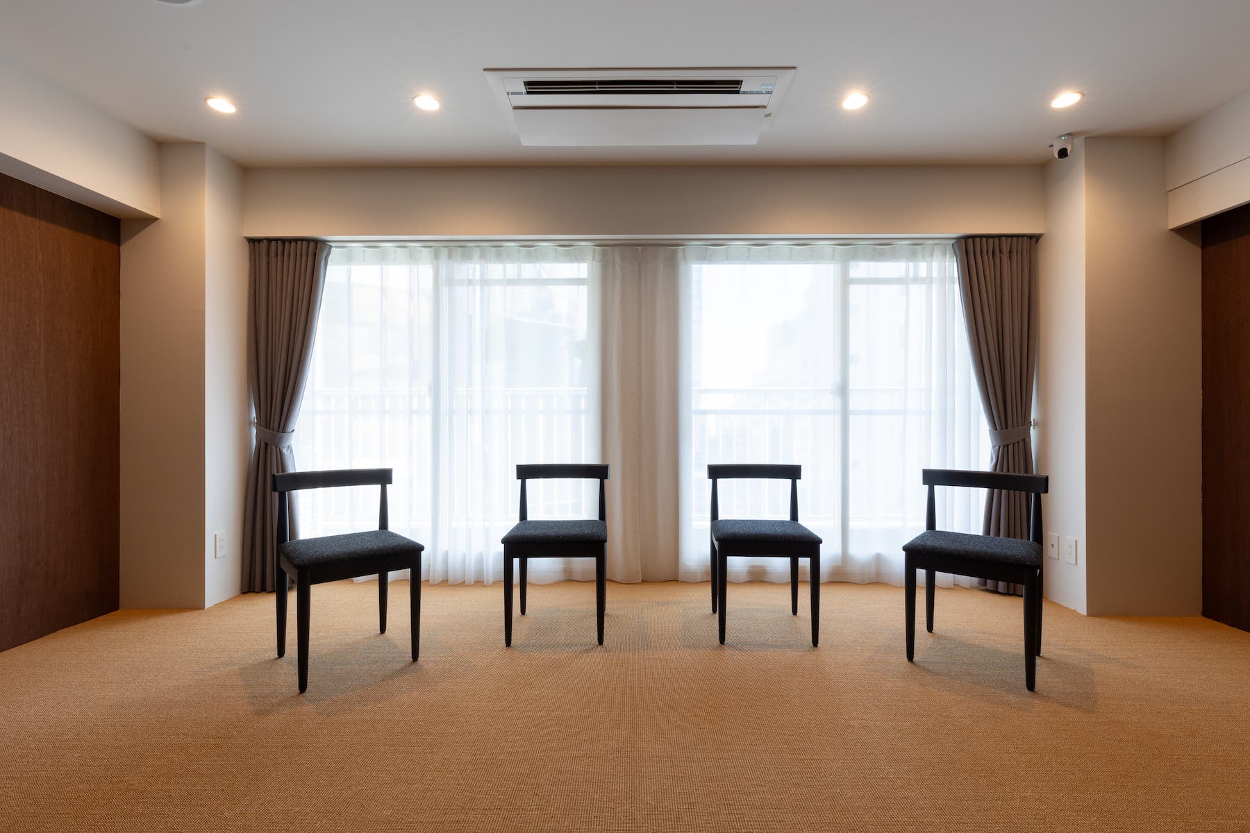 【目黒駅徒歩1分 / -ROOM2-】撮影・会議・セミナーに最適 / プロジェクター・スクリーンも完備の写真14