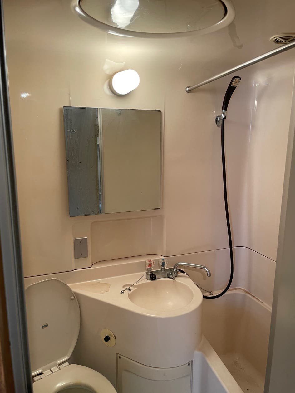 【旭川市】繁華街そばのワンルーム　朝まで可の写真1