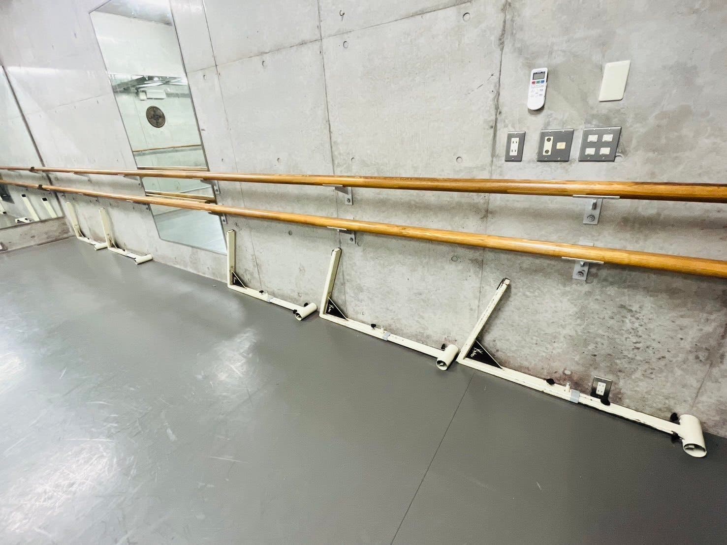 駅チカ！開放感のあるバレエスタジオの写真8