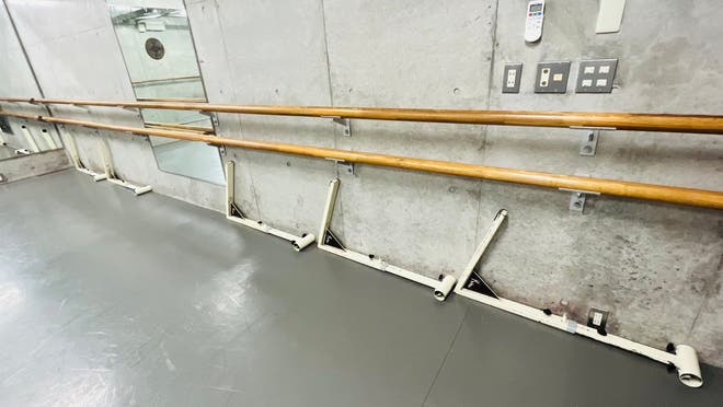 駅チカ!開放感のあるバレエスタジオの写真8
