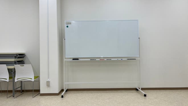 【とさでん堀詰駅徒歩2分!】65インチTV・ホワイトボード・WiFi無料レンタル会議室 の写真6