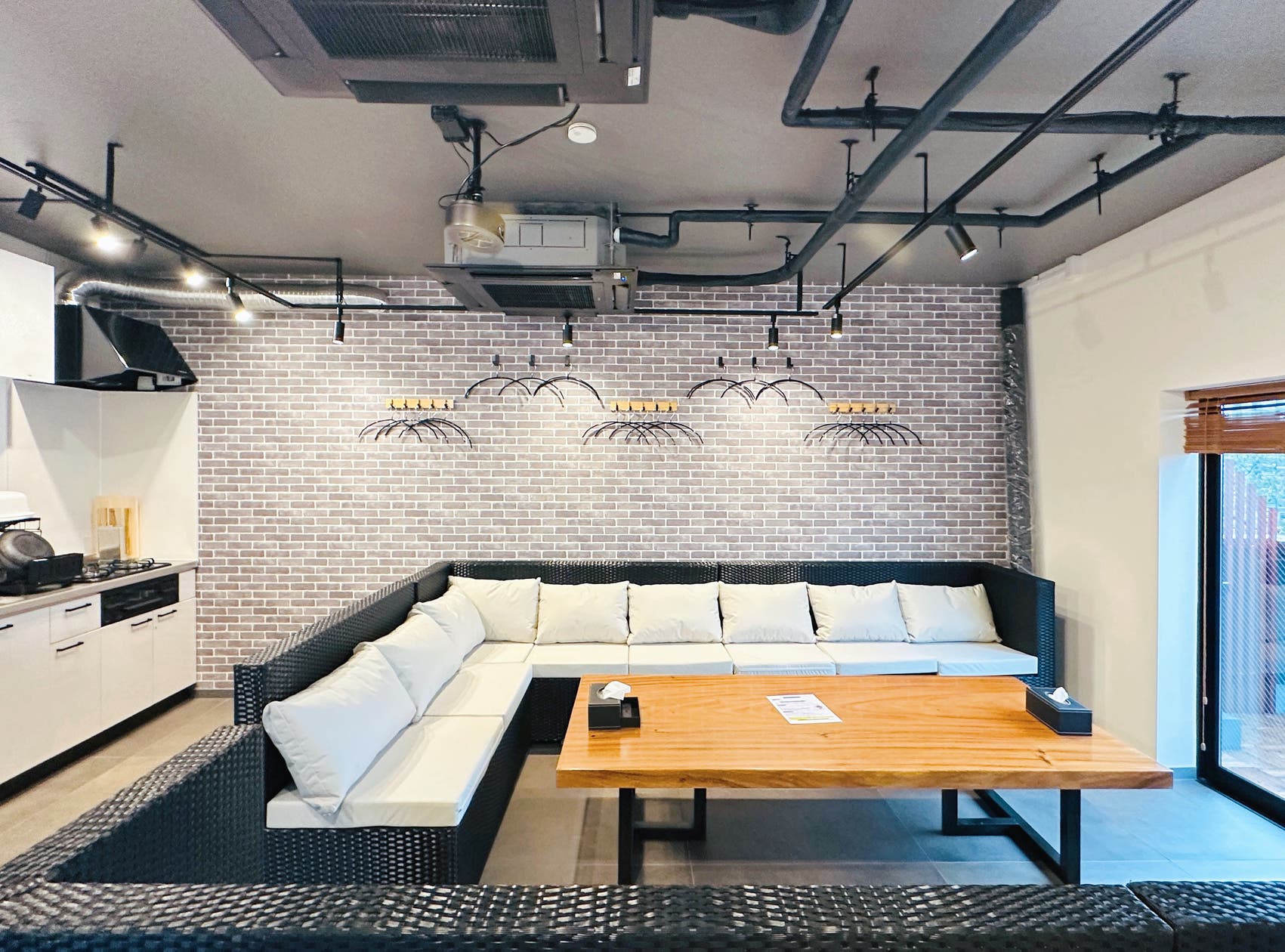 【巣鴨×池袋×大塚】駅近5分🚶‍♂️BBQもスポーツ観戦も🍻プロジェクター完備🎥女子会💖パーティ🎉撮影📸に最適！の写真12