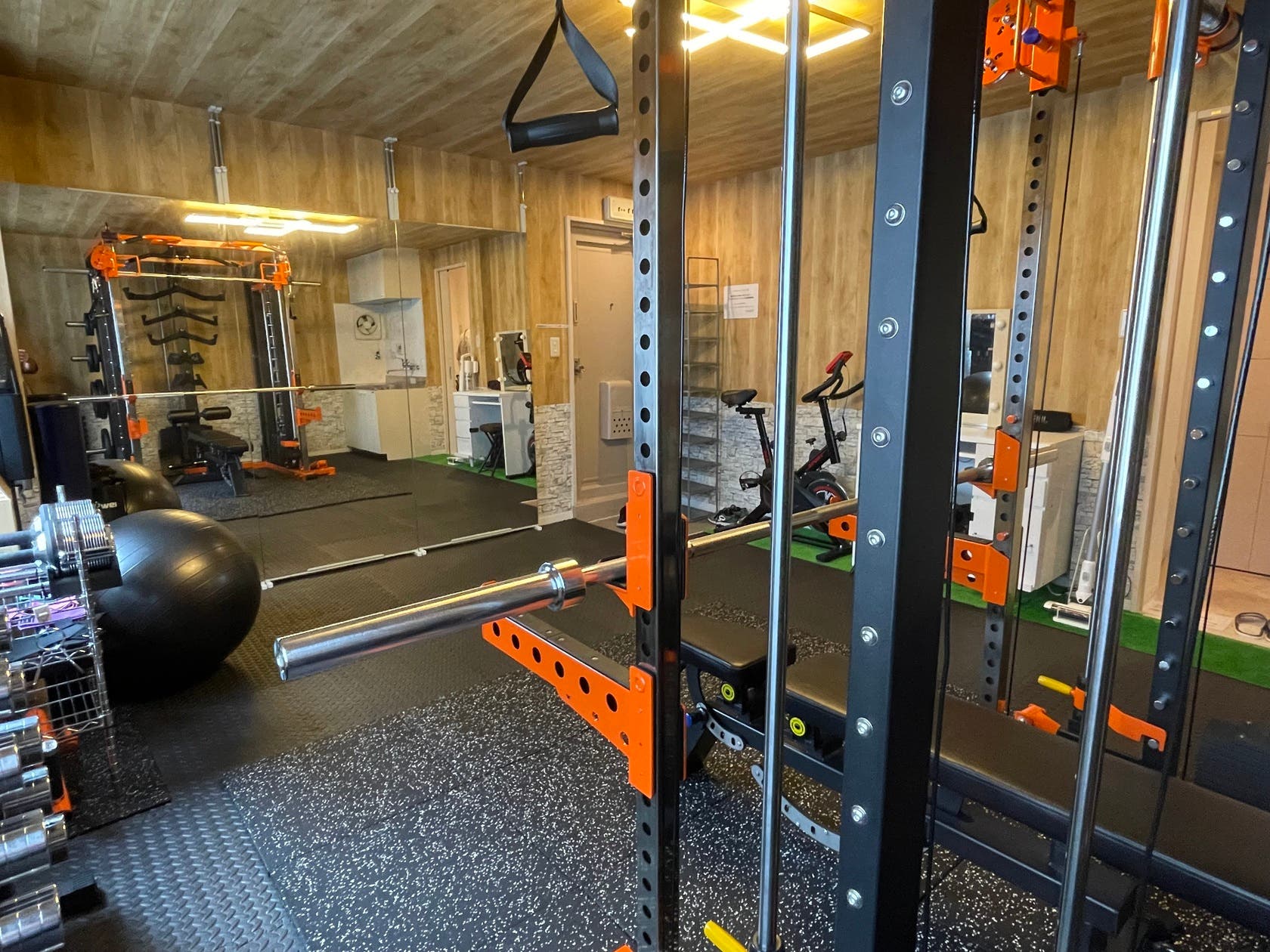 江坂駅徒歩3分のプライベートレンタルジム｜パーソナルジムの設備をそのままお使いいただけるレンタルジムです♪の写真4