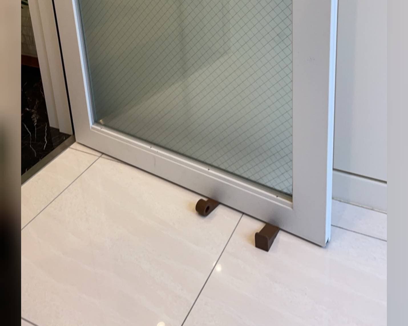 新小岩駅から徒歩4分　1階会議室　長机8台・着席人数30名　の写真16