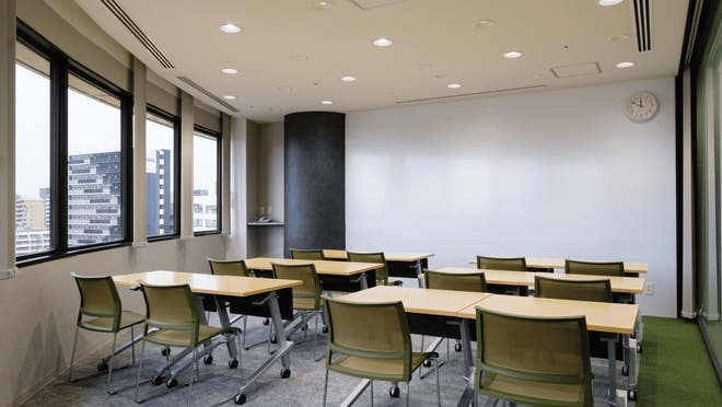 《名古屋会議室 今池ガスビル店 エメラルドルーム(基本形)》地下鉄「今池駅」直結!アクセス良好なスタイリッシュ空間の写真1