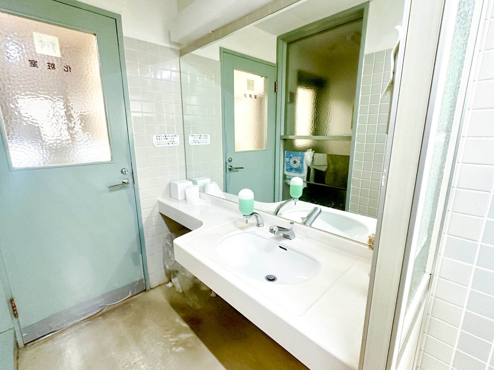 本通駅至近🚶地域最大級☘️最大52名🆗 土足利用｜24時間✨ホワイトボード｜プロジェクター｜Wi-Fi｜簡単入室の写真25