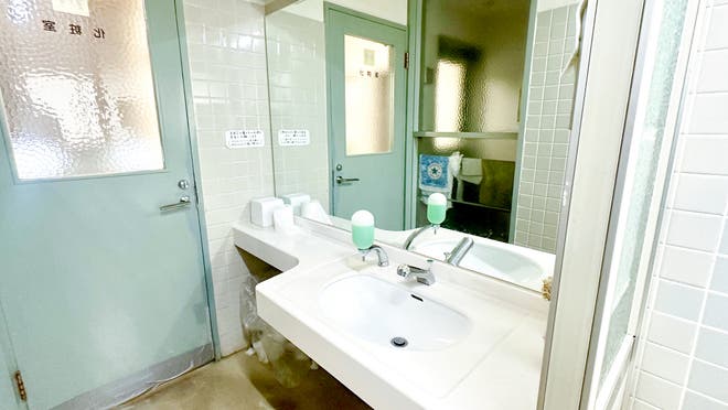 本通駅至近🚶地域最大級☘️最大52名🆗 土足利用|24時間✨ホワイトボード|プロジェクター|Wi-Fi|簡単入室の写真25