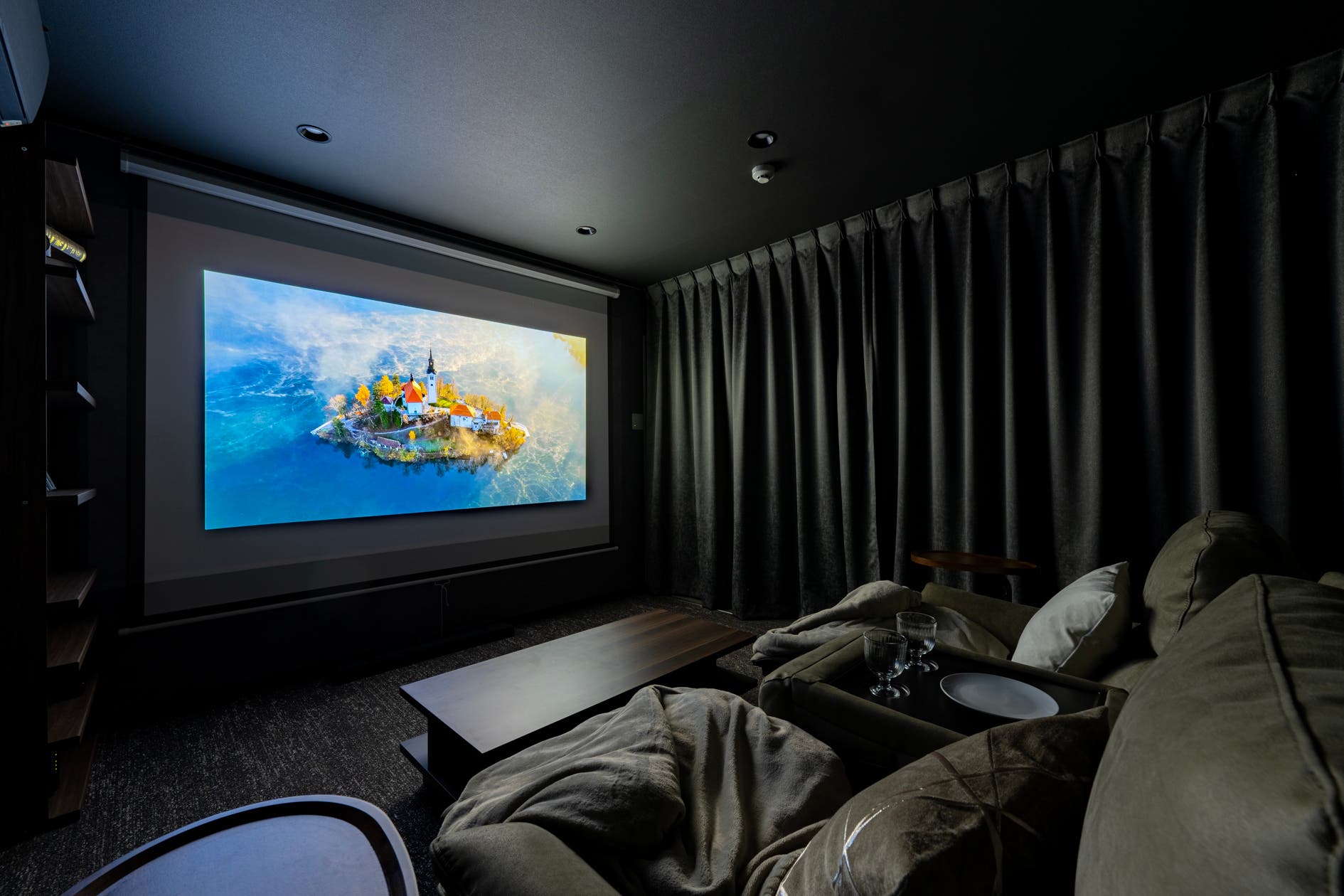 スペモシネマ🎬クリスマス🎄シアタールーム🎥デート💓映画鑑賞🎬プロジェクター.587_SpemoCINEMA大阪心斎橋の写真8