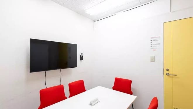 ワンコイン会議室新橋駅前B-05 新橋駅直結の会議室!ZOOM会議やリモートワーク最適環境!ワンコイン会議室B-05の写真4