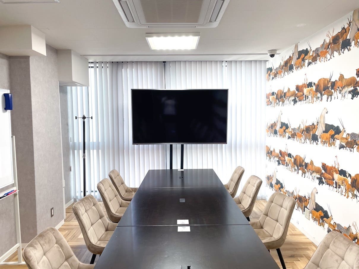 〈駅直結！新橋駅徒歩0分｜最大12名〉ビジネス、セミナー利用に最適！ワンコイン会議室 新橋｜ルーム『ライト』の写真4