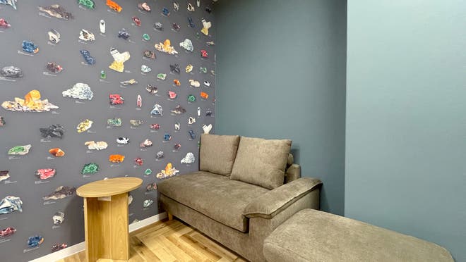 〈駅直結!新橋駅徒歩0分|最大8名〉ビジネス利用に最適!ワンコイン会議室 新橋|『ニュートン』旧A-13の写真5