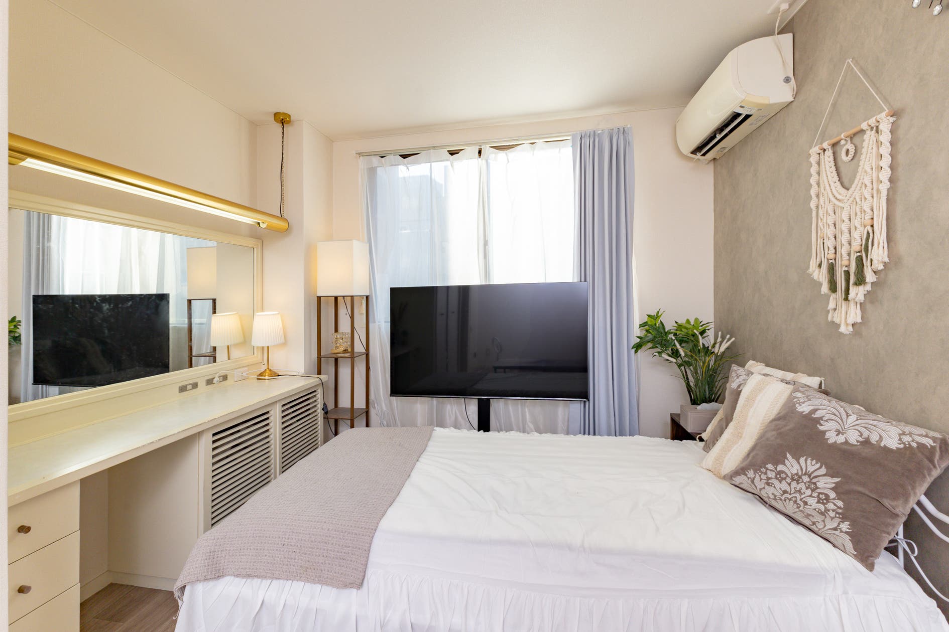 大人気エリア‼️✨カフェ風パーティ空間🎀超大型65㌅TV🎮VOD見放題🎉デート❤️女子会👗パーティー🎉の写真15