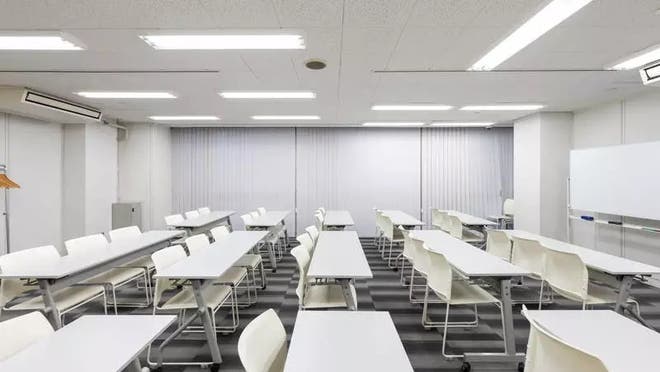 ワンコイン会議室新橋 新橋駅直結セミナールーム 『65インチ4Kモニター / 100インチ相当 プロジェクター導入!』の写真12