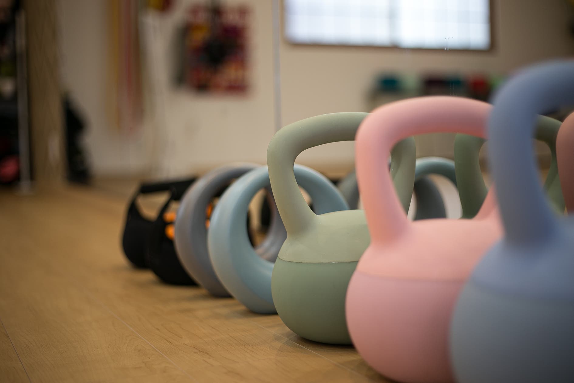 子連れOK！鏡張り！TRX＆ハンモックヨガができるフィットネス空間！各種トレーニングツール完備！の写真15