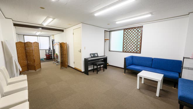 湯島駅から徒歩1分、まちのレンタル音楽室【多目的OK】の写真3