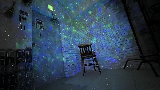 【4m超えドライフラワー造形】本格的撮影スタジオ|漆喰壁|レンガ壁|カーテン装飾|カフェ板|タイル床|アパレル|背景×10の写真29