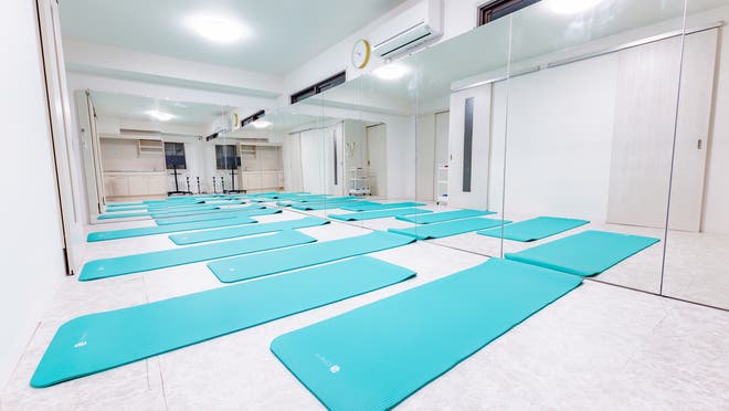 【オープン記念㊗割引🌟駅徒歩4分🌟】ダンスもできるレンタルスタジオ|24時間利用可能の写真2