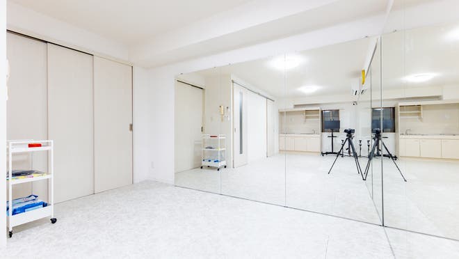 【オープン記念㊗割引🌟駅徒歩4分🌟】ダンスもできるレンタルスタジオ|24時間利用可能の写真9